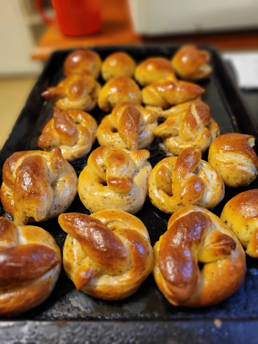 I made roasted garlic and rosemary pretzels! | Scrolller