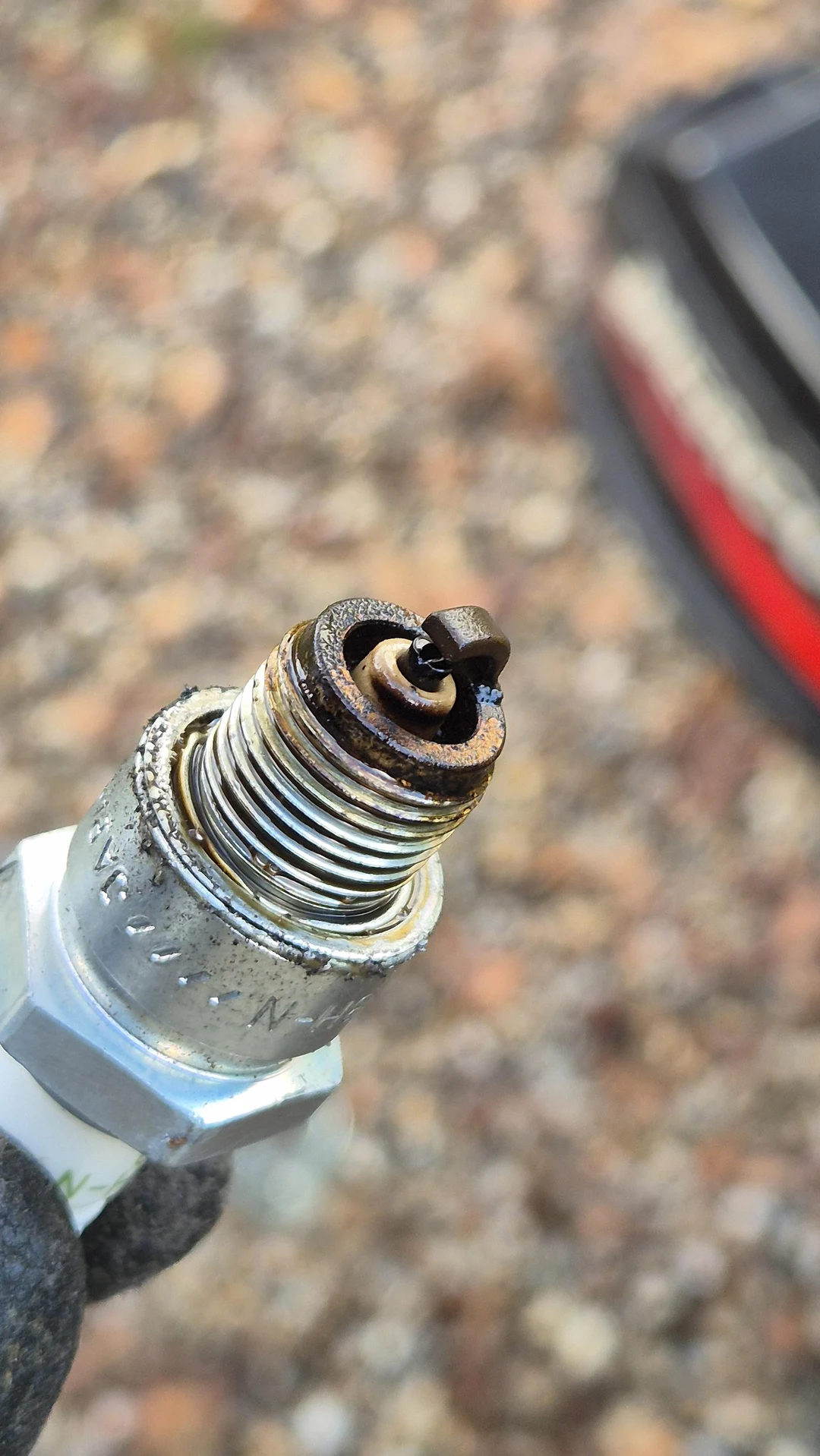 Maintenance - spark plug check | Scrolller