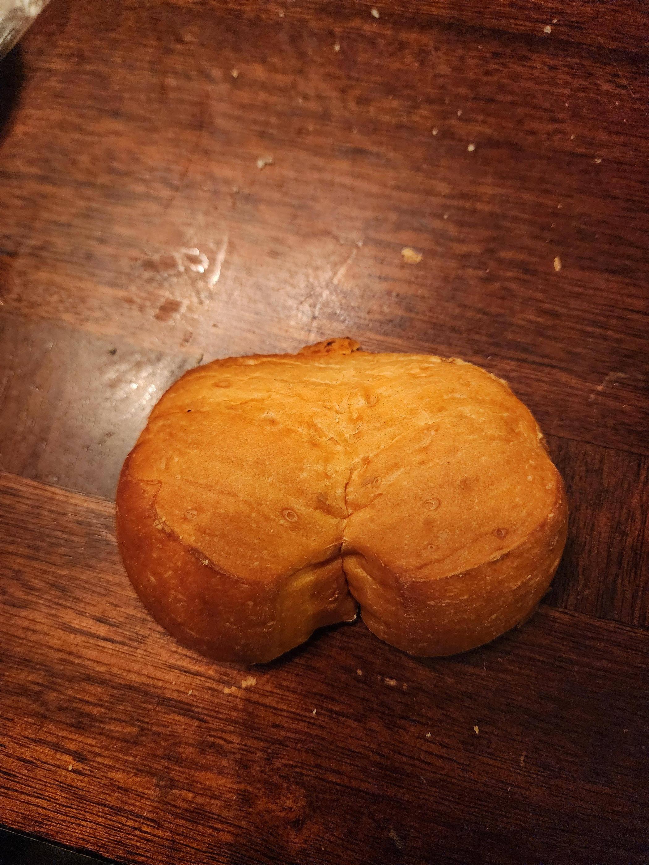 The butt of my Italian bread looks like a butt | Scrolller