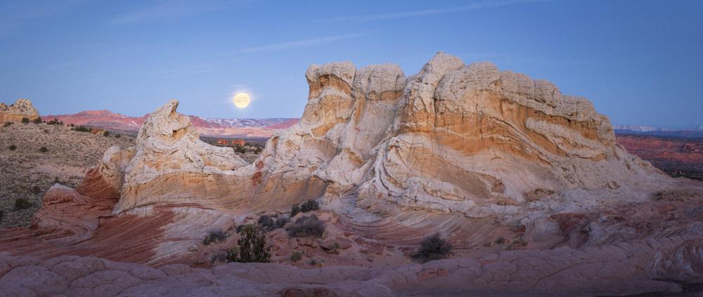 Discover more like EarthPorn: Full moon setting in Vermillion Cliffs, AZ [OC] [1000x423] and ...