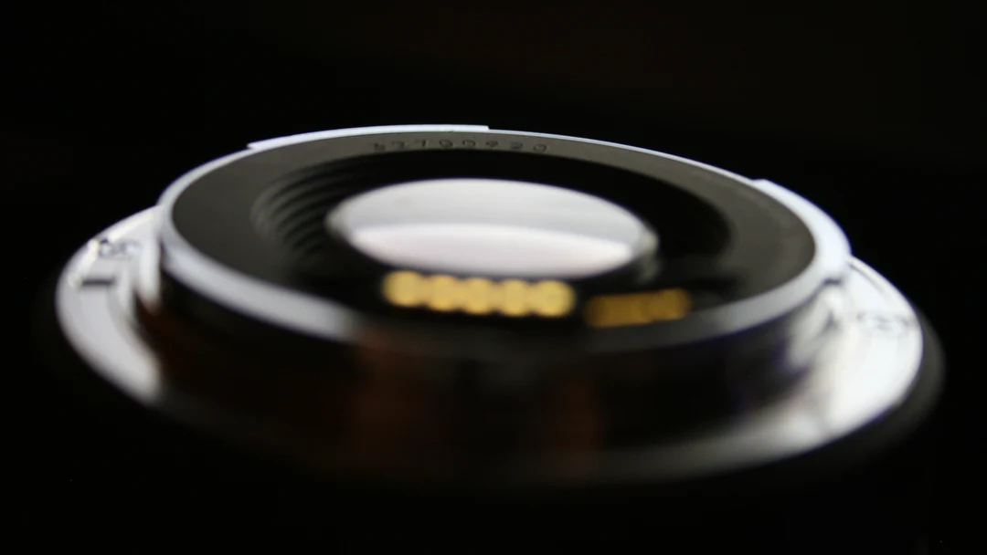 [3840x2160] Back of a camera lens | Scrolller