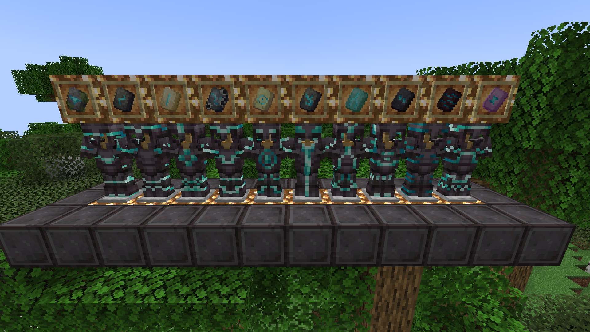 All the new Trims on netherite armor | Scrolller