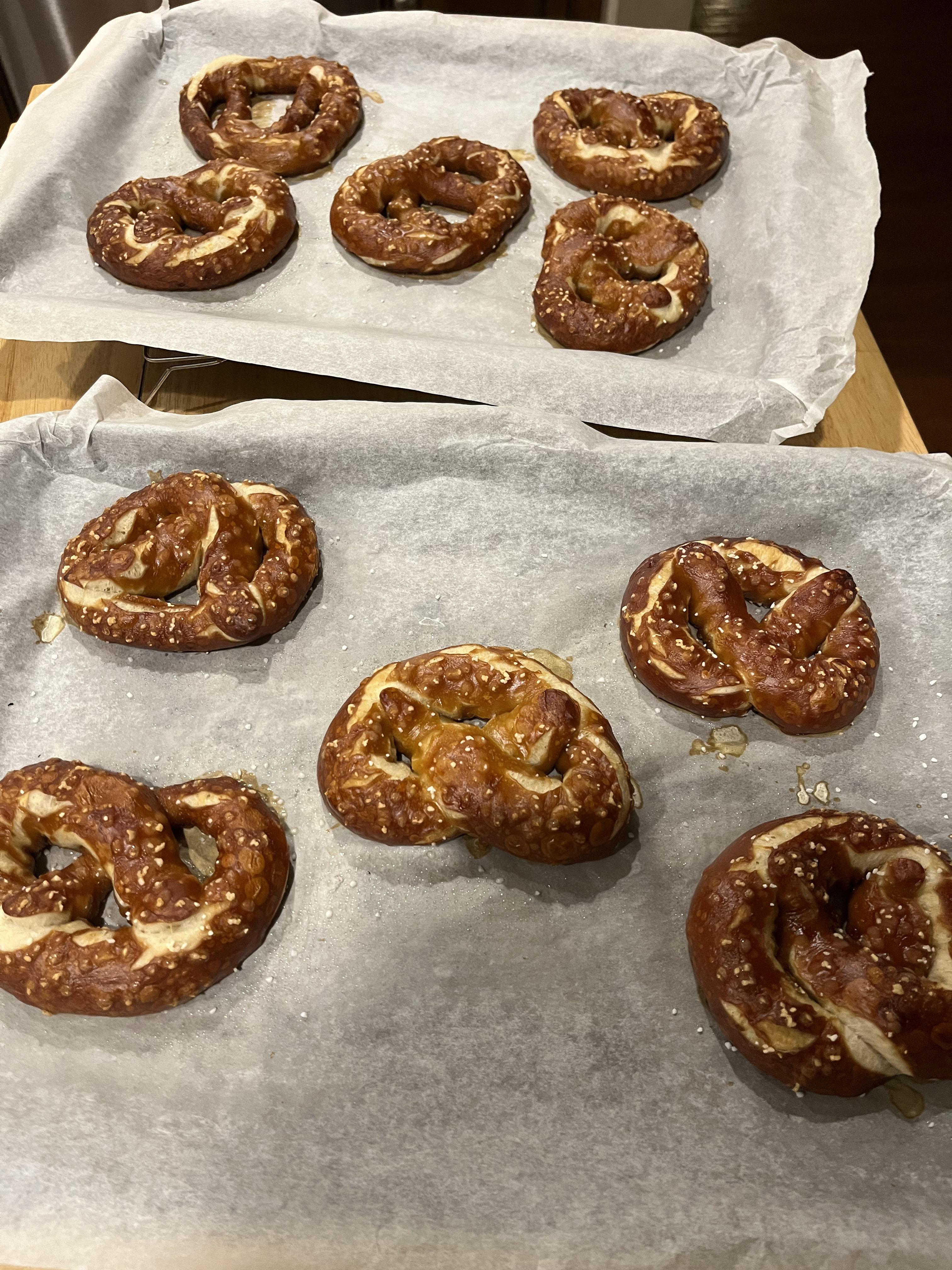 Bavarian pretzels | Scrolller
