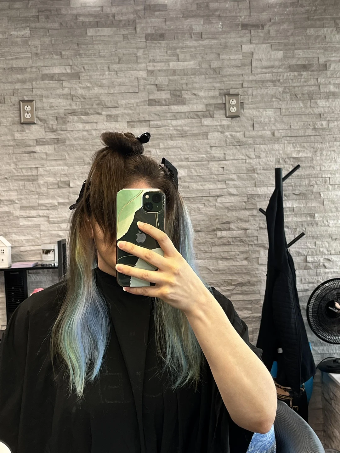 Time to dye my hair!! | Scrolller