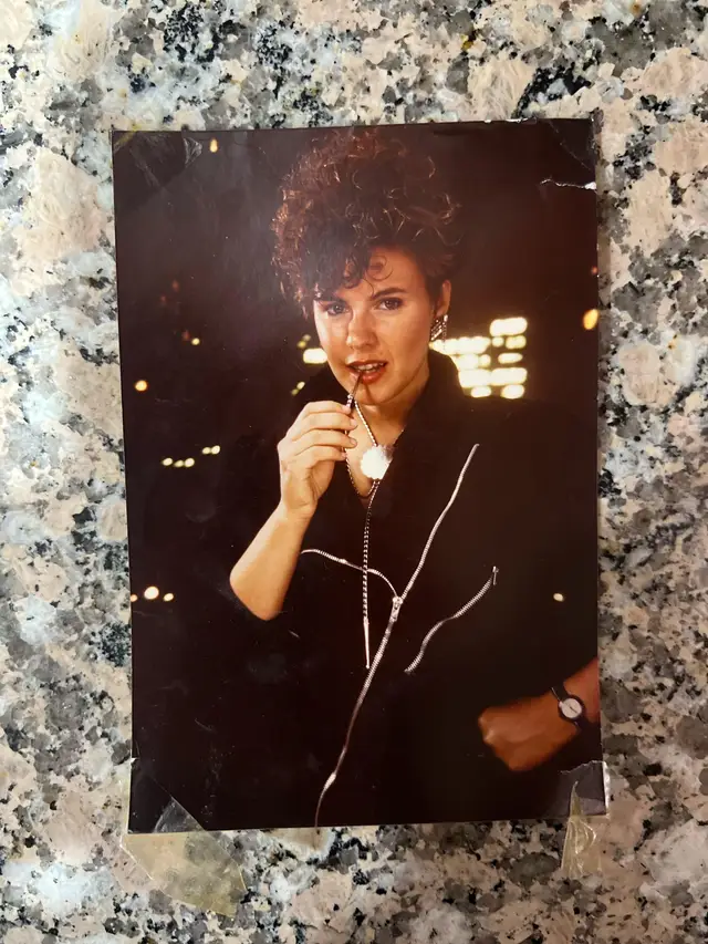 My Mom in 1980, just graduated high school | Scrolller