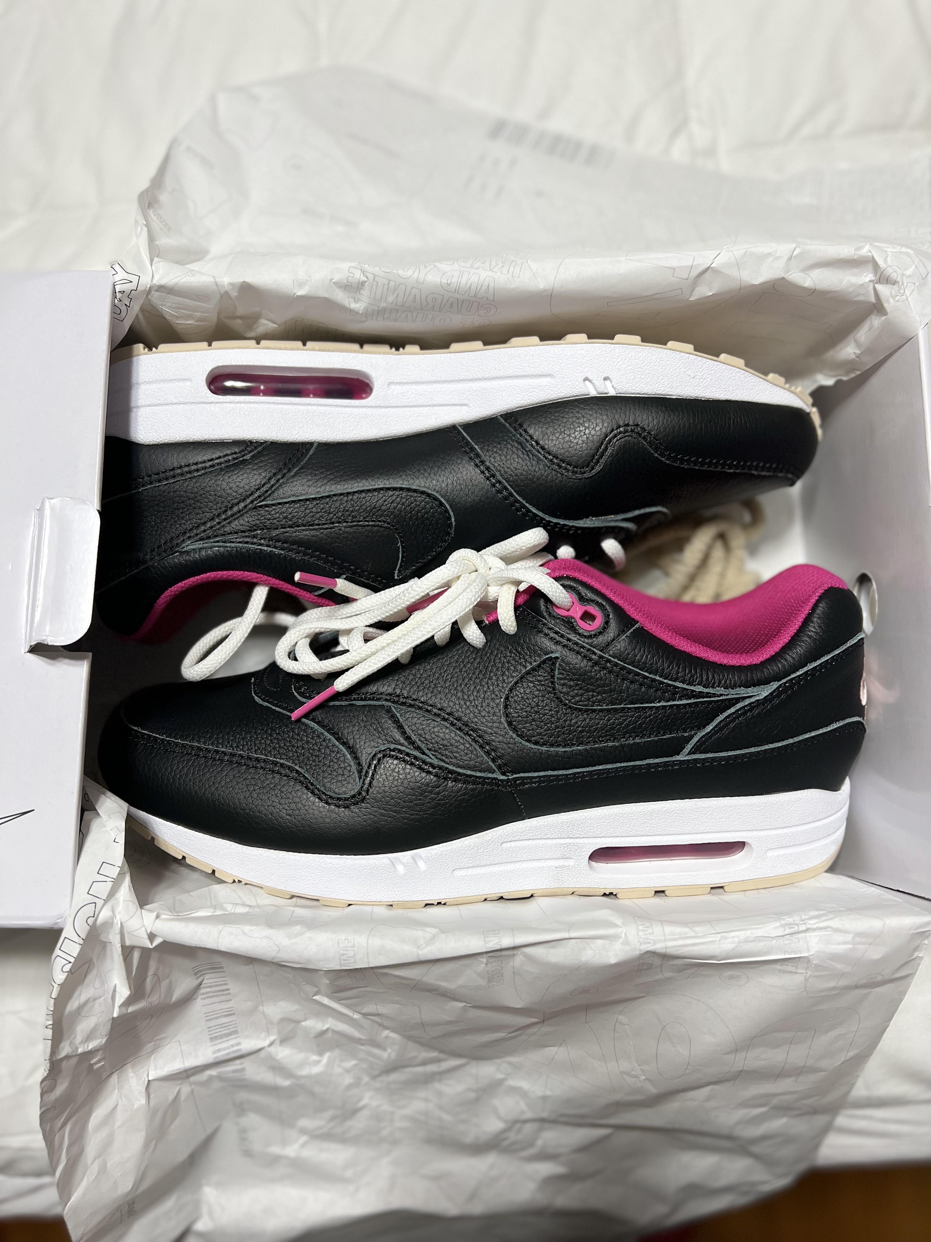 My kid robot inspired Nike by you AM1 finally came in. | Scrolller