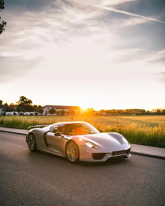 Porsche 918 Spyder [1080x1350] | Scrolller
