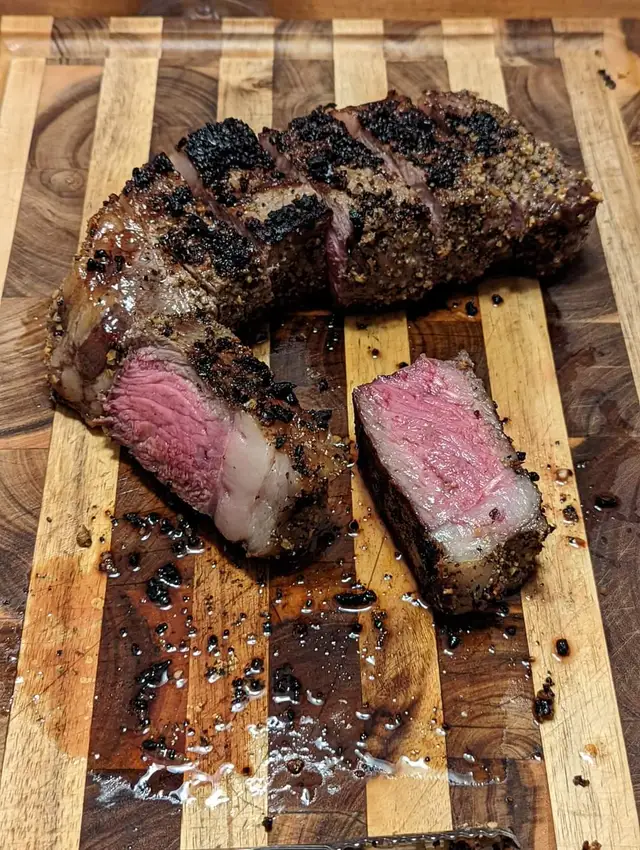 Reverse sear, finished on cast iron | Scrolller