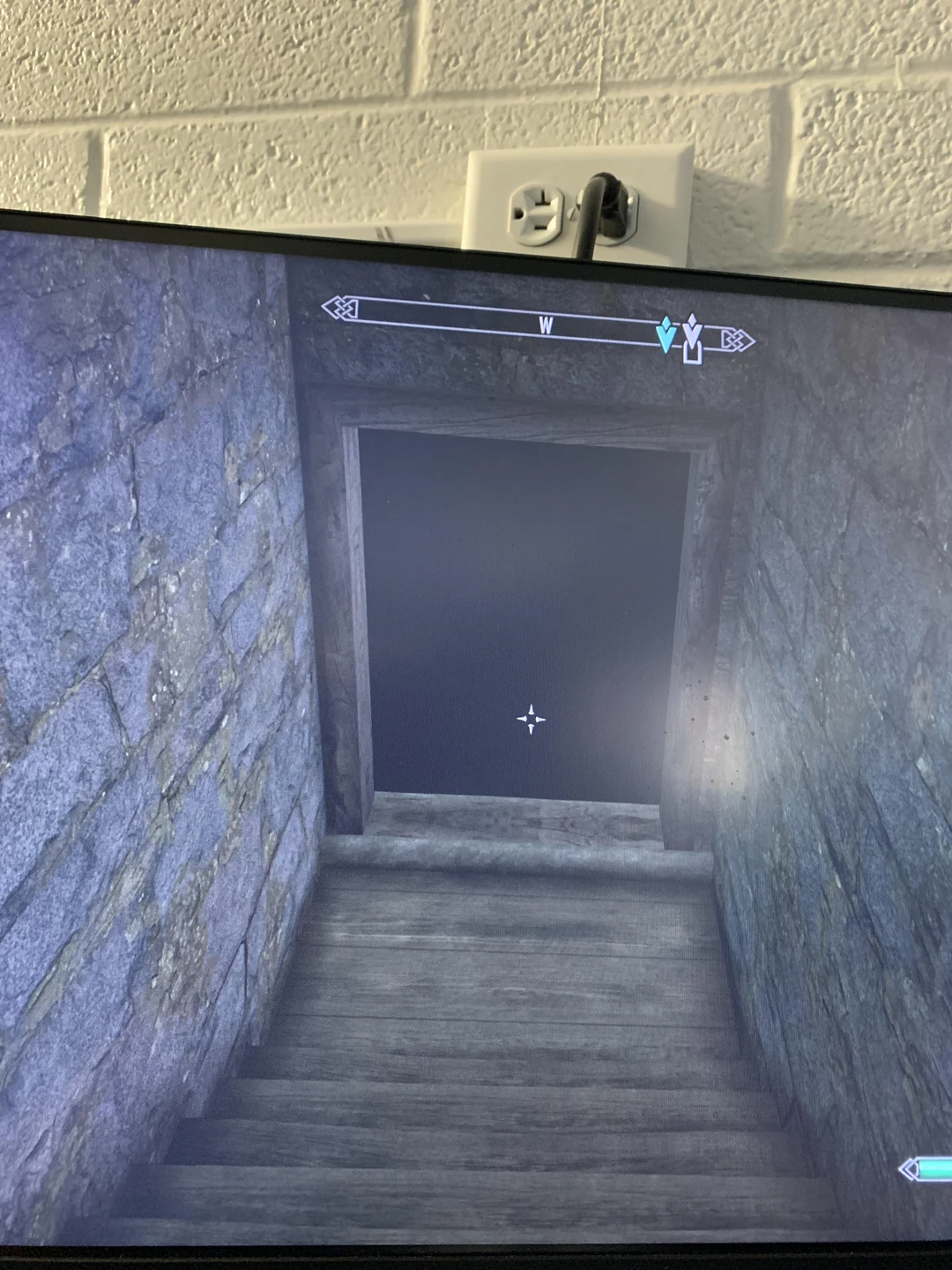 How do I fix black doors on skyrim se Xbox? | Scrolller