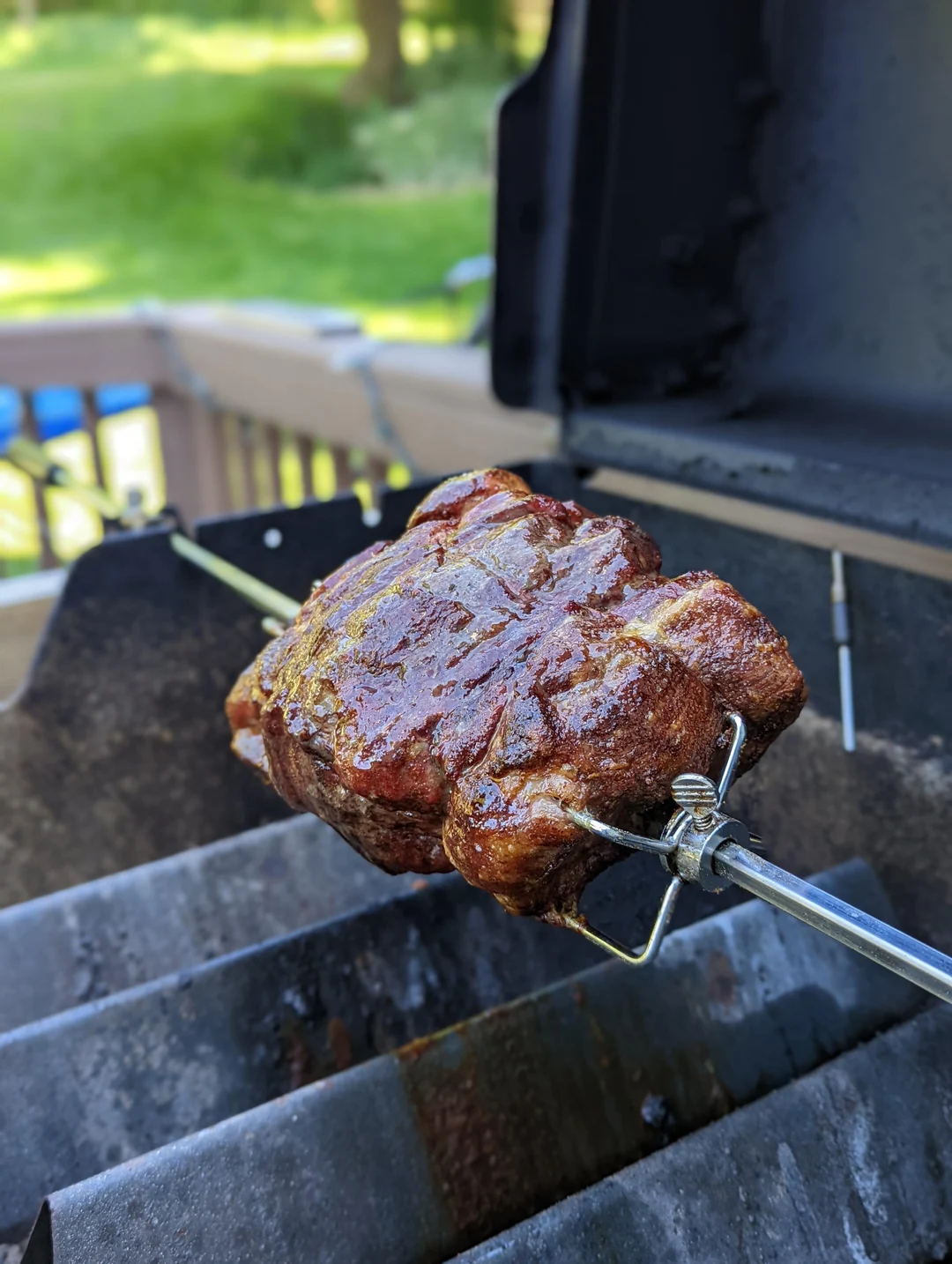 Best Grills that do Rotisserie? | Scrolller