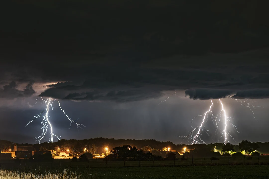 Lightning storms in Northern France last week | Scrolller