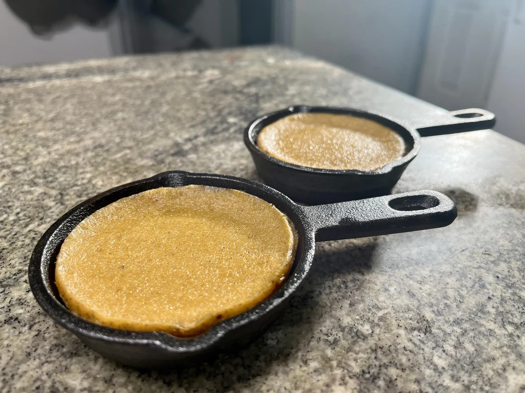 Everyone is always wondering what to do with those mini cast iron pans. Here you go! Crustless ...