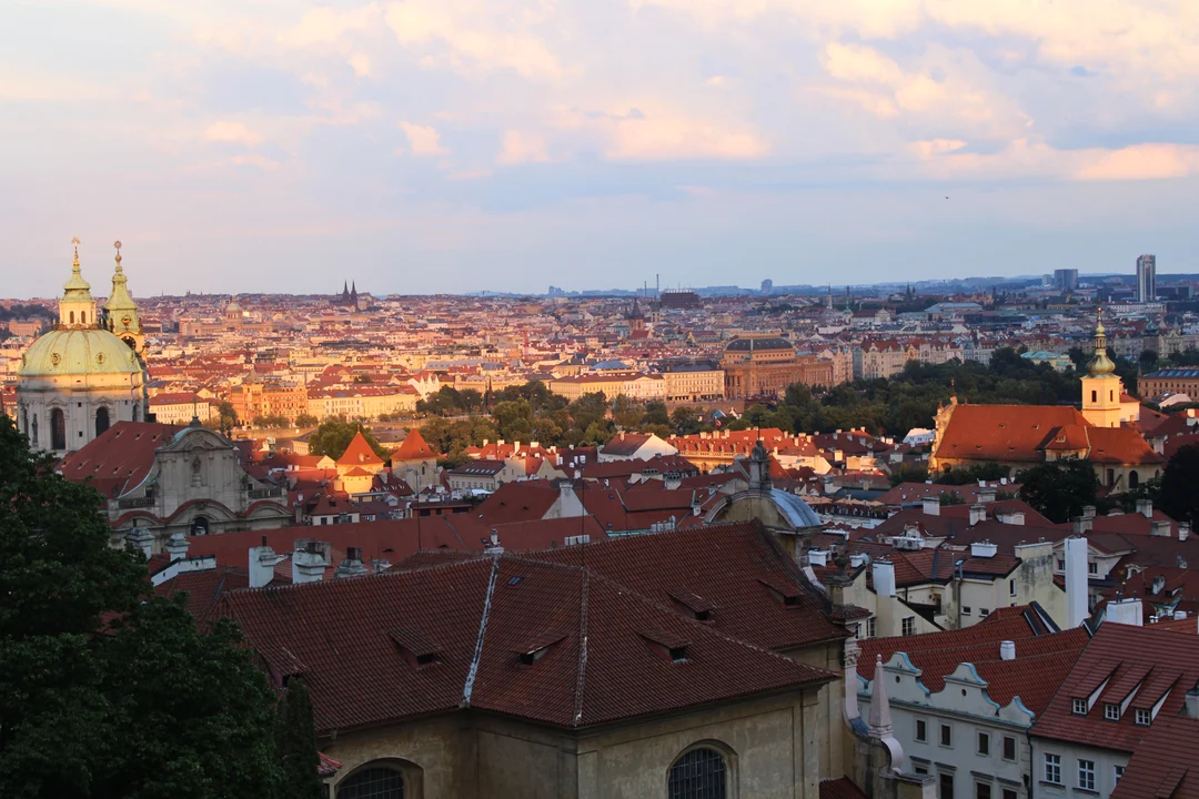 Prague | Scrolller