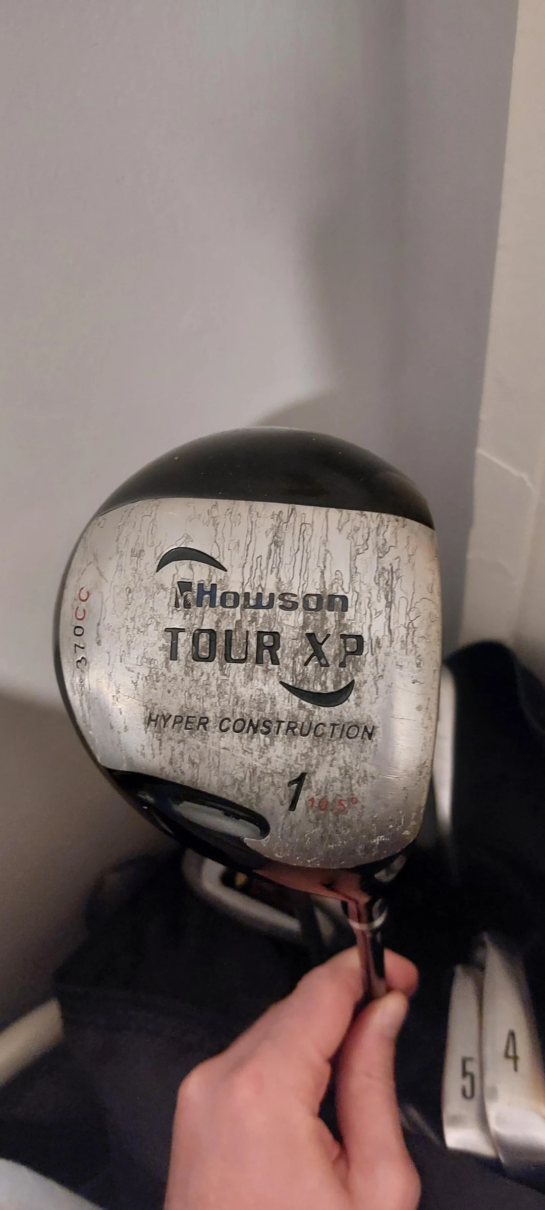 Howson Driver | Scrolller