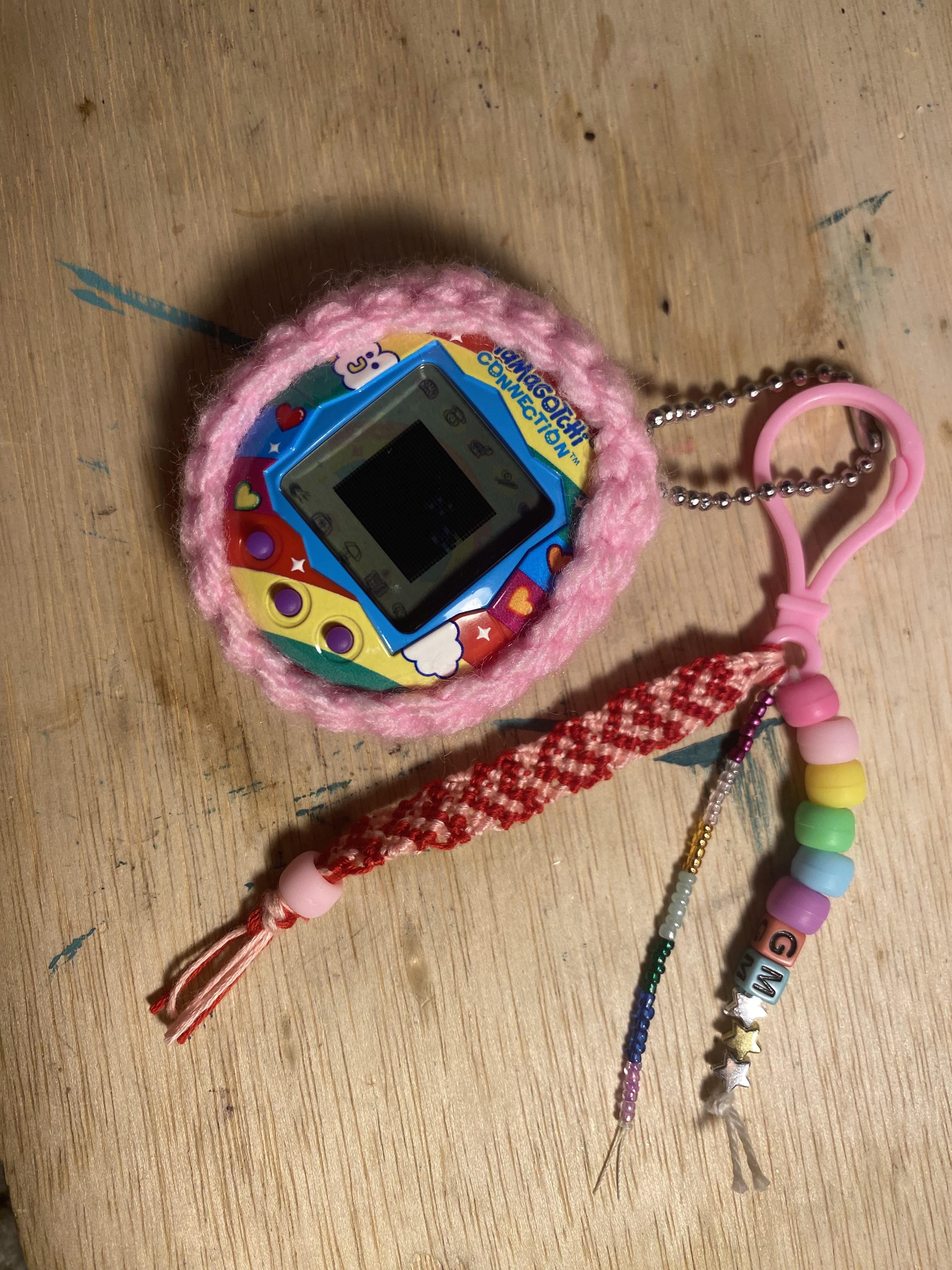 Made a case and accessories:) | Scrolller