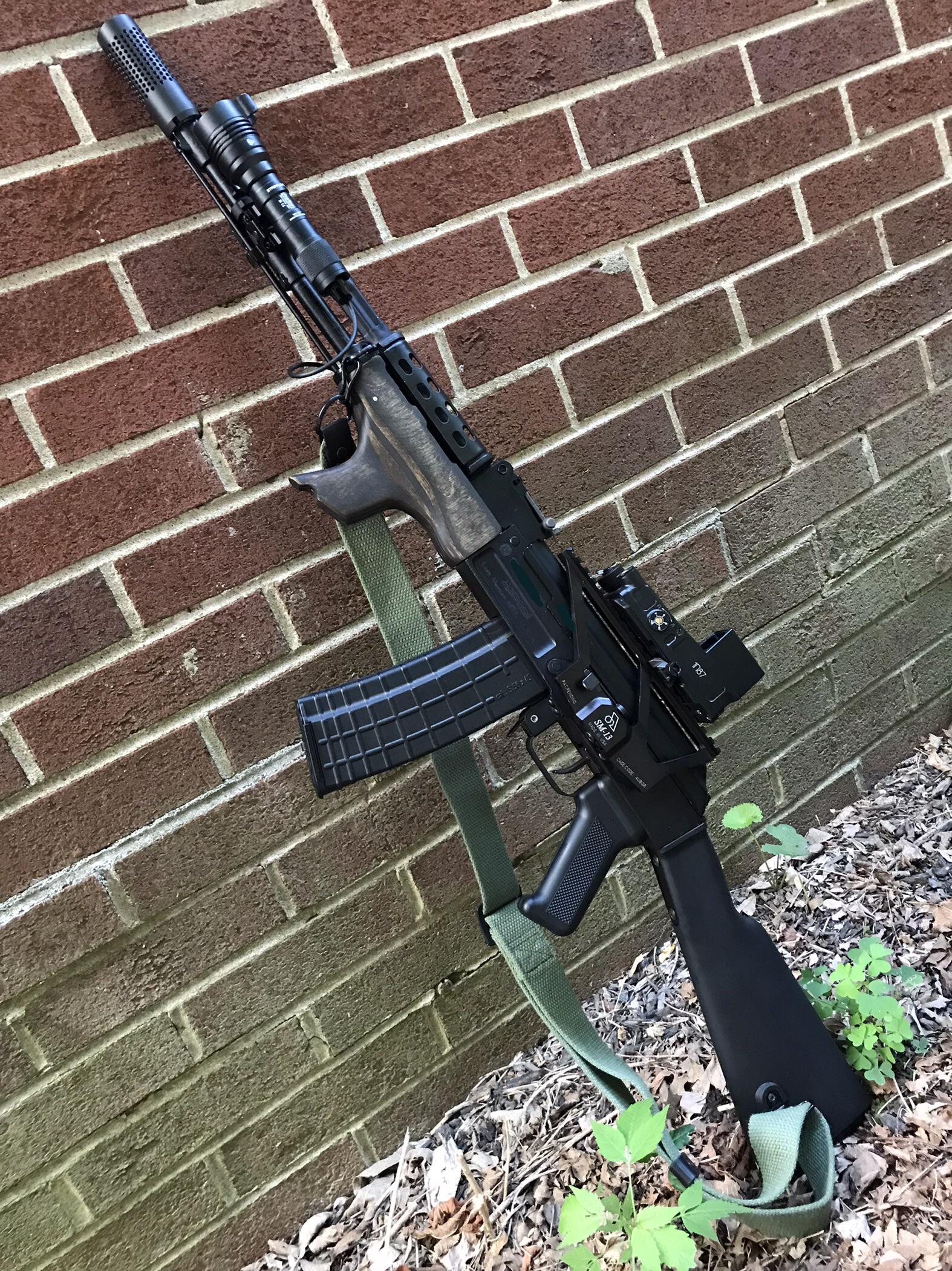 Arsenal Sam5 | Scrolller