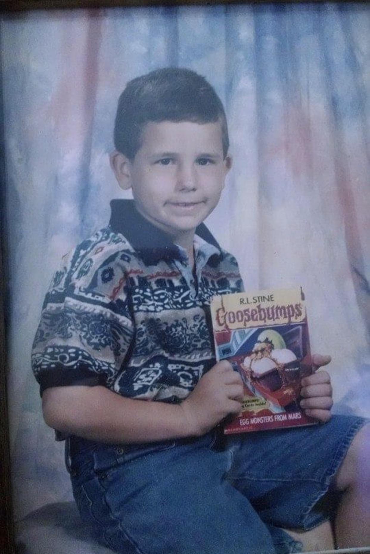 1996 My Elementary School Photo | Scrolller