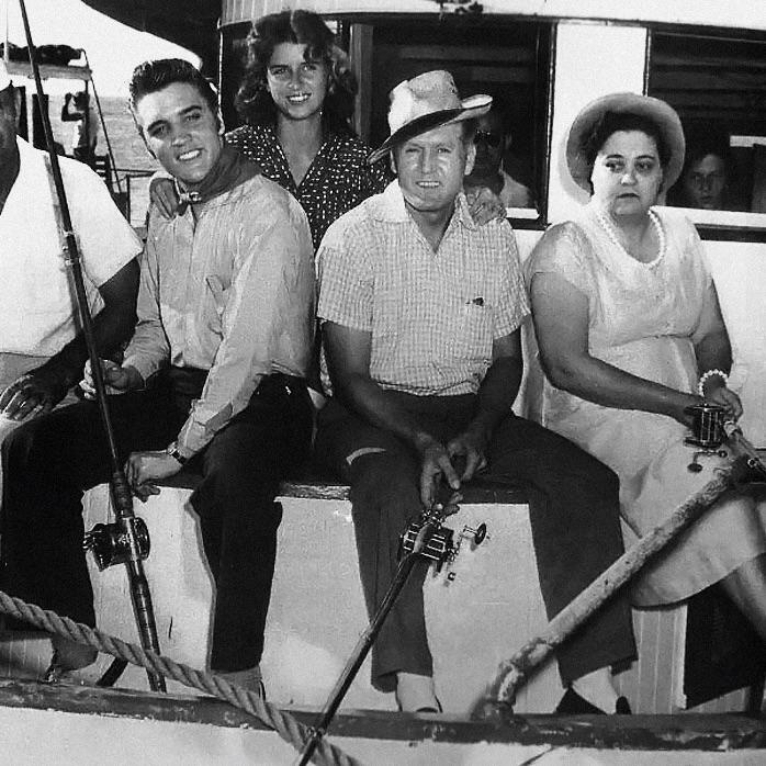 Elvis Presley, girlfriend June Juanico, and his parents Vernon and Gladys, 1956 | Scrolller