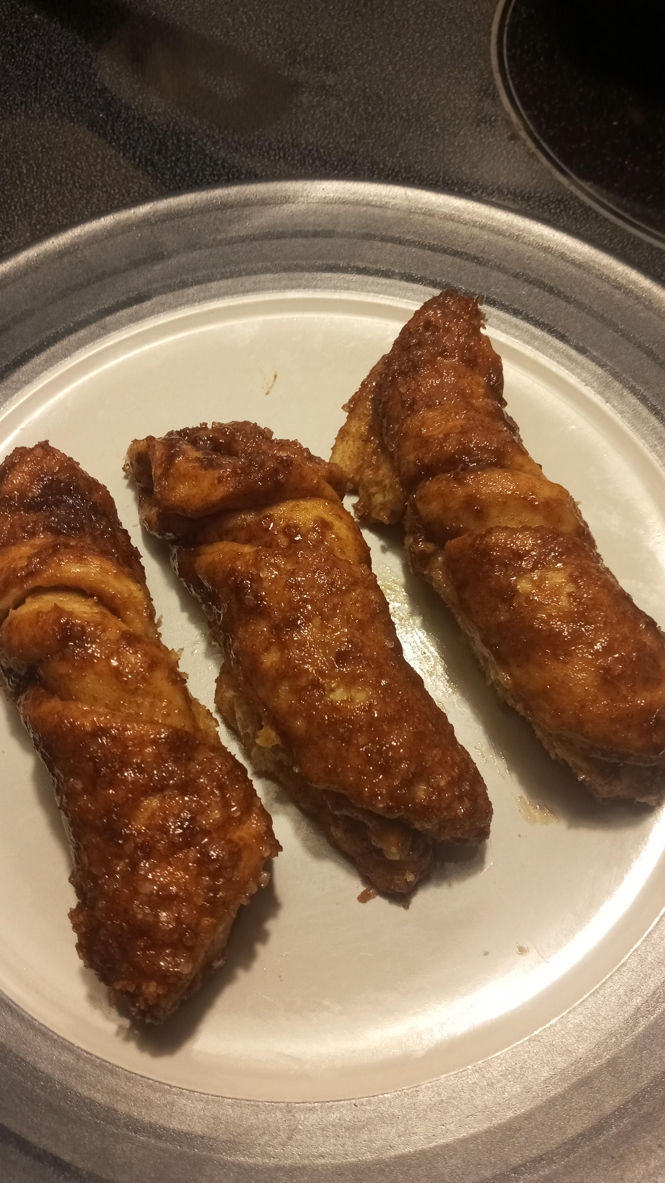 "Twisted Cinnabuns" | Scrolller