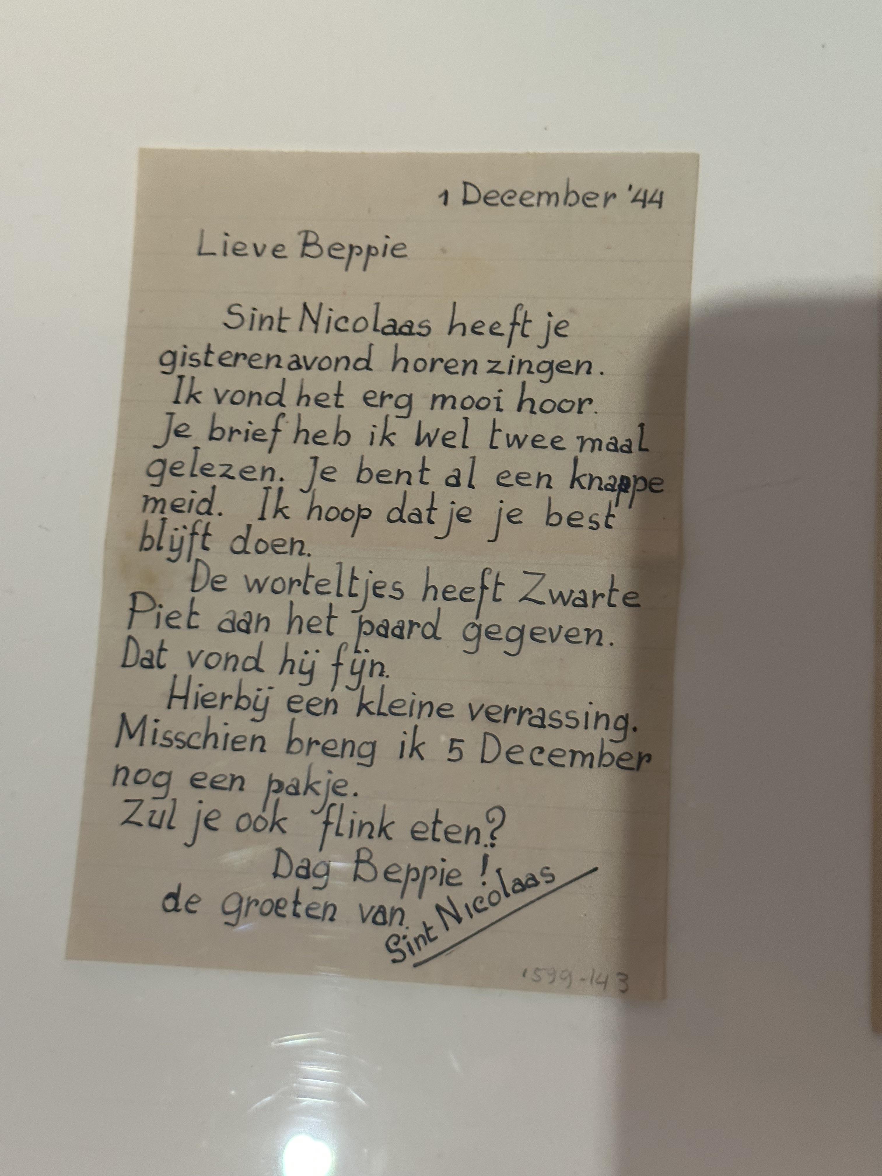 Please help translate? | Scrolller