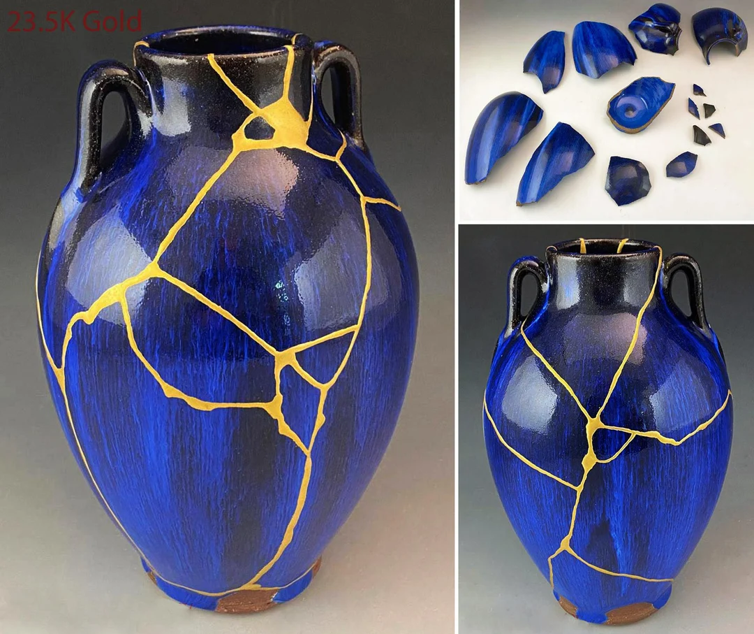 Blue vase made for Prince Lorenzo de' Medici of Italy, Lakesidepottery (me), Gold Kintsugi ...
