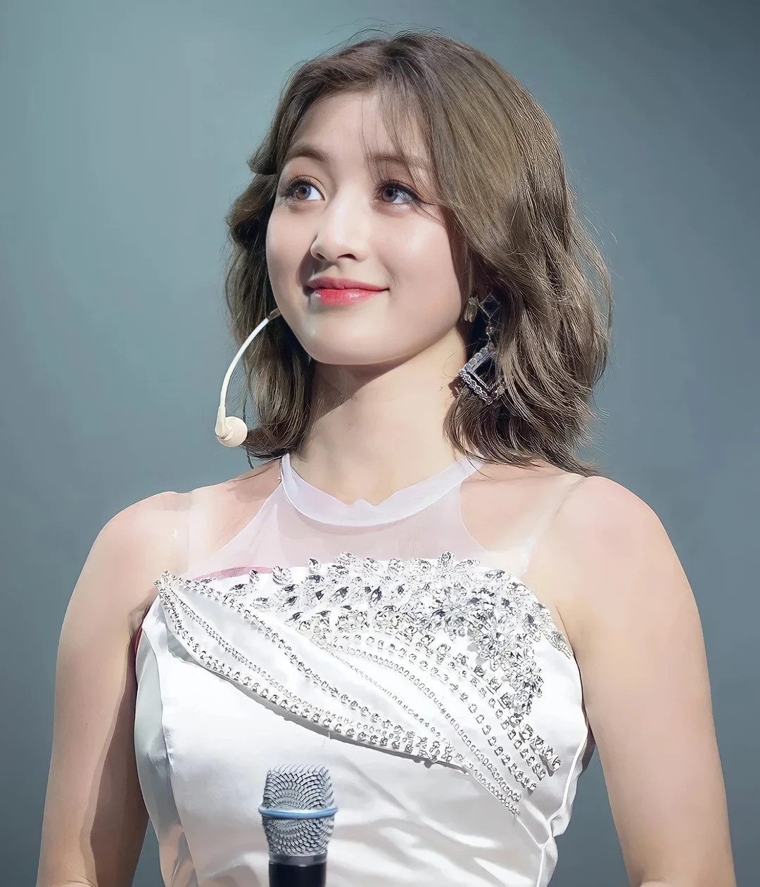 Jihyo - close up, light eyes, white dress | Scrolller