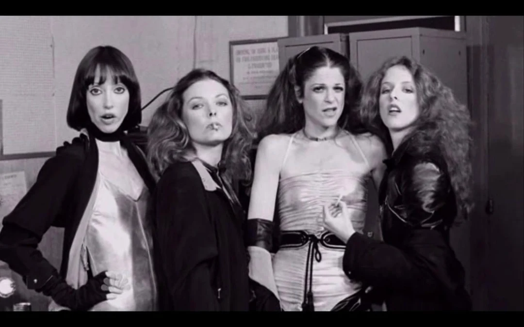 Shelley Duvall with Jane Curtin, Gilda Radner, and Laraine Newman… May 14th, 1977 | Scrolller