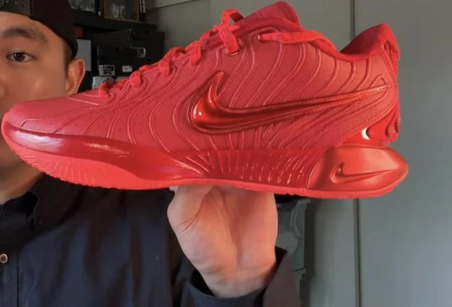 Views on lebron 21? | Scrolller