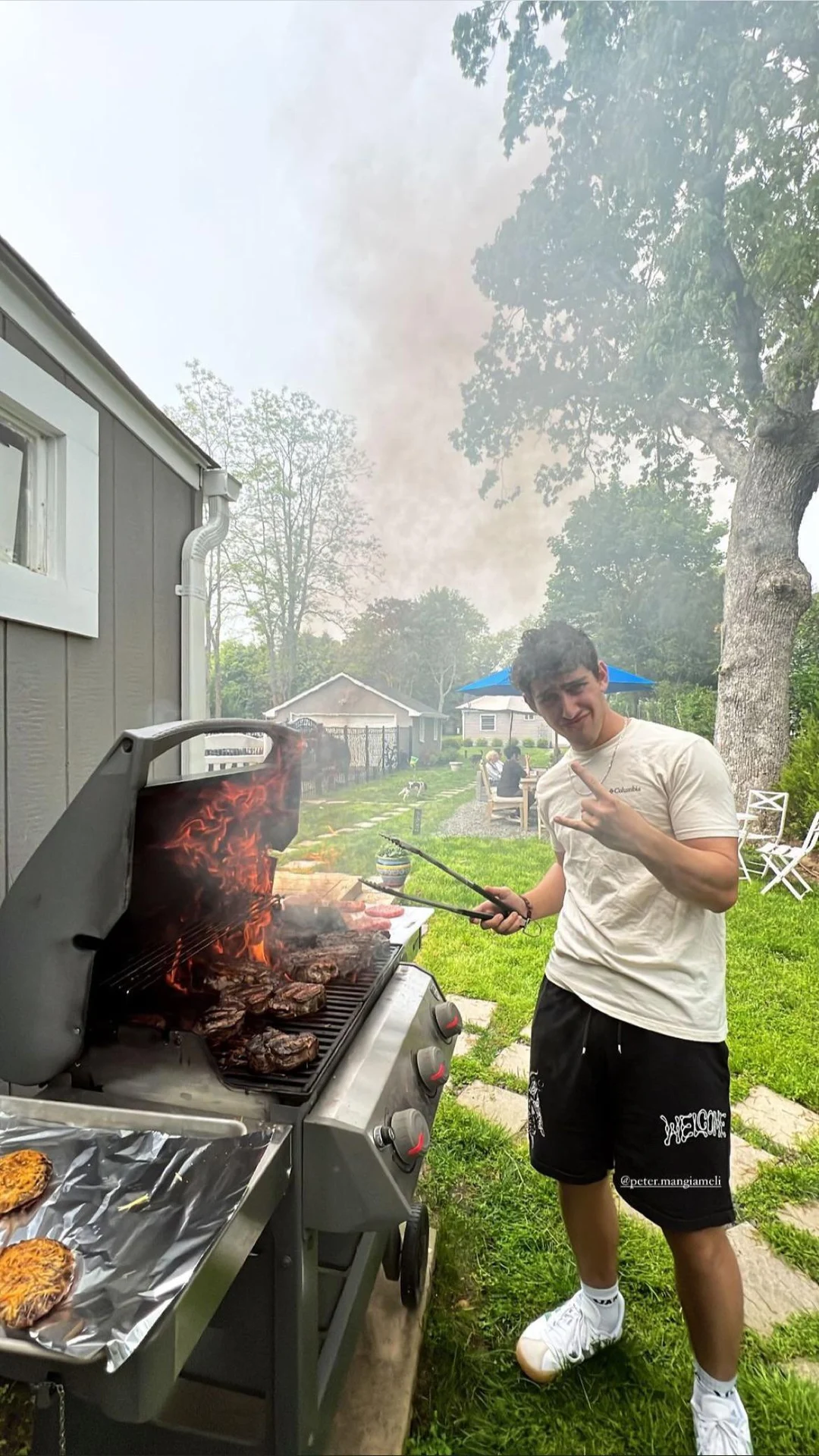 Memorial Day grillin | Scrolller