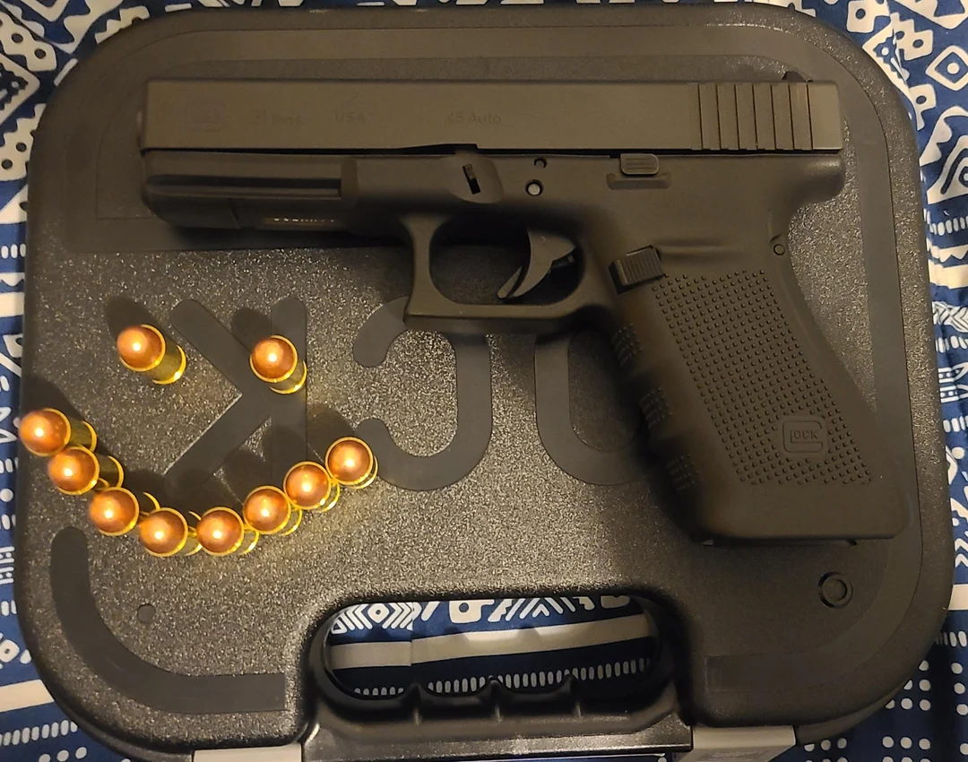Picked up a glock 21 yesterday | Scrolller