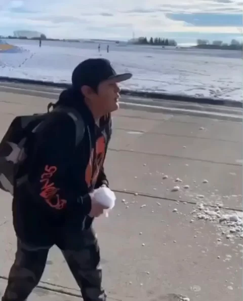 Ah yes a man of skill | Scrolller