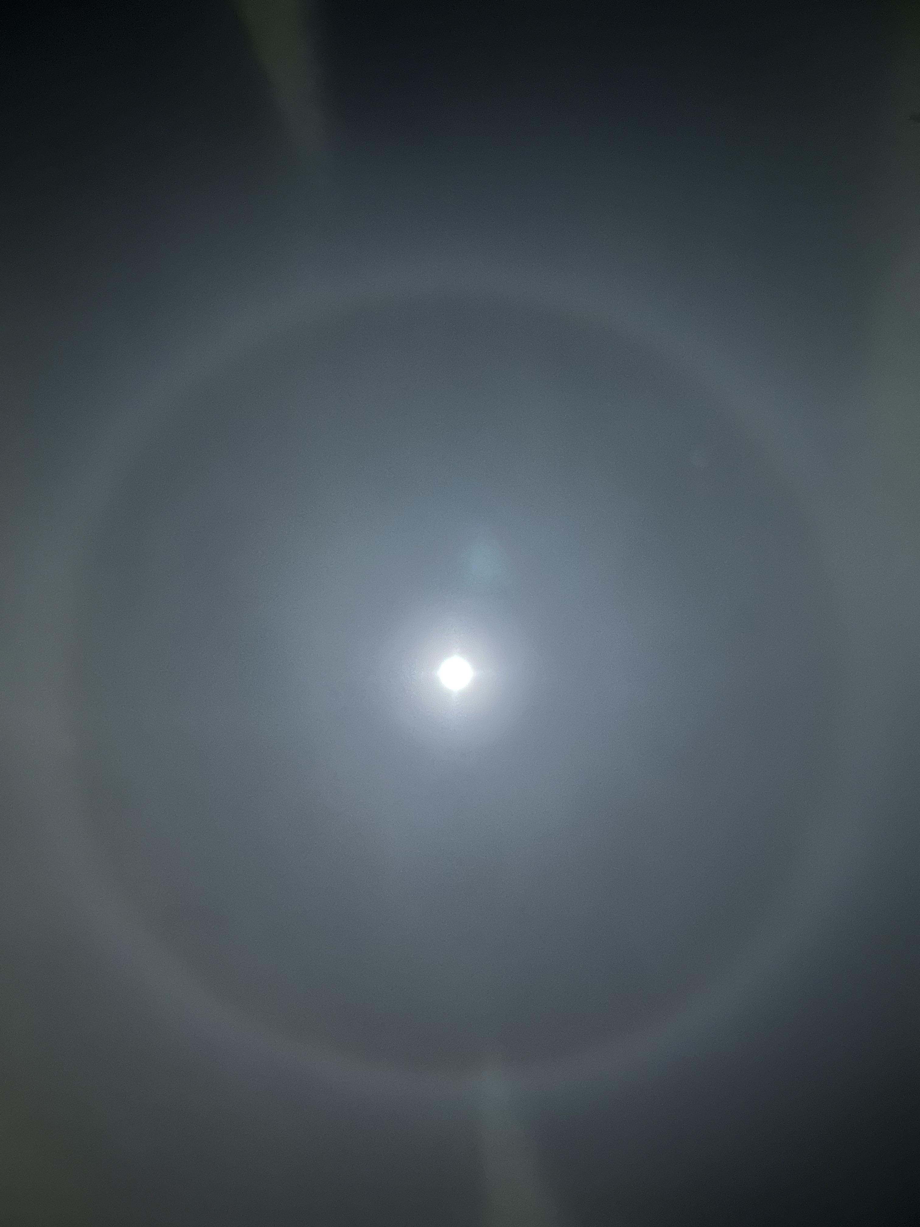 Why there was a perfect circle around the moon? | Scrolller