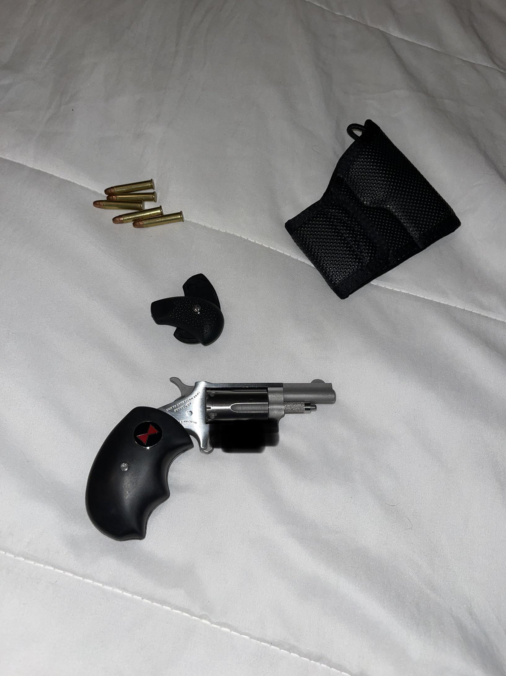 There’s a little play with the Black Widow grips. Any solutions? | Scrolller