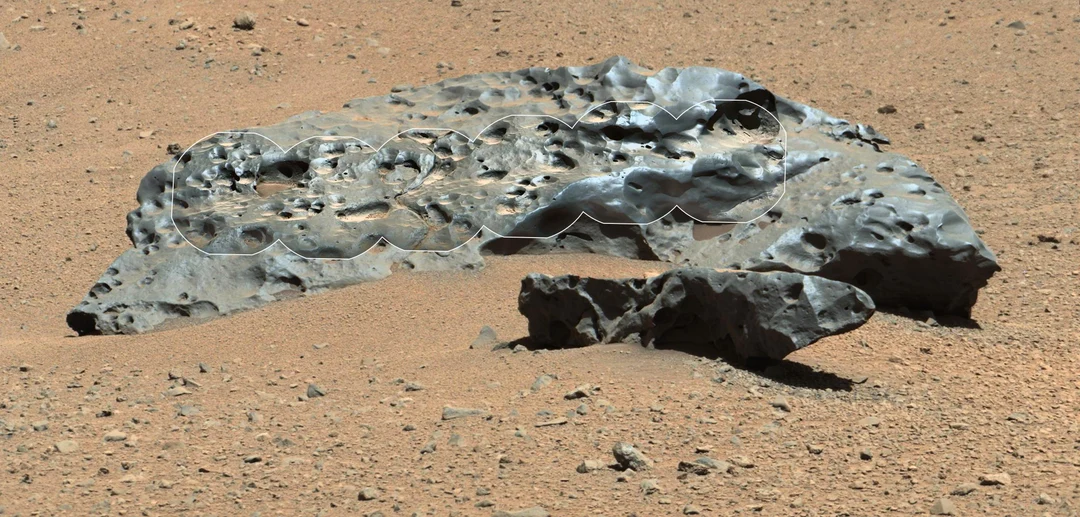 Curiosity Finds Iron Meteorite on Mars. | Scrolller