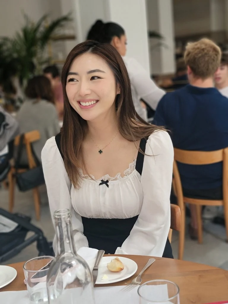 Brunch Date with Janet | Scrolller