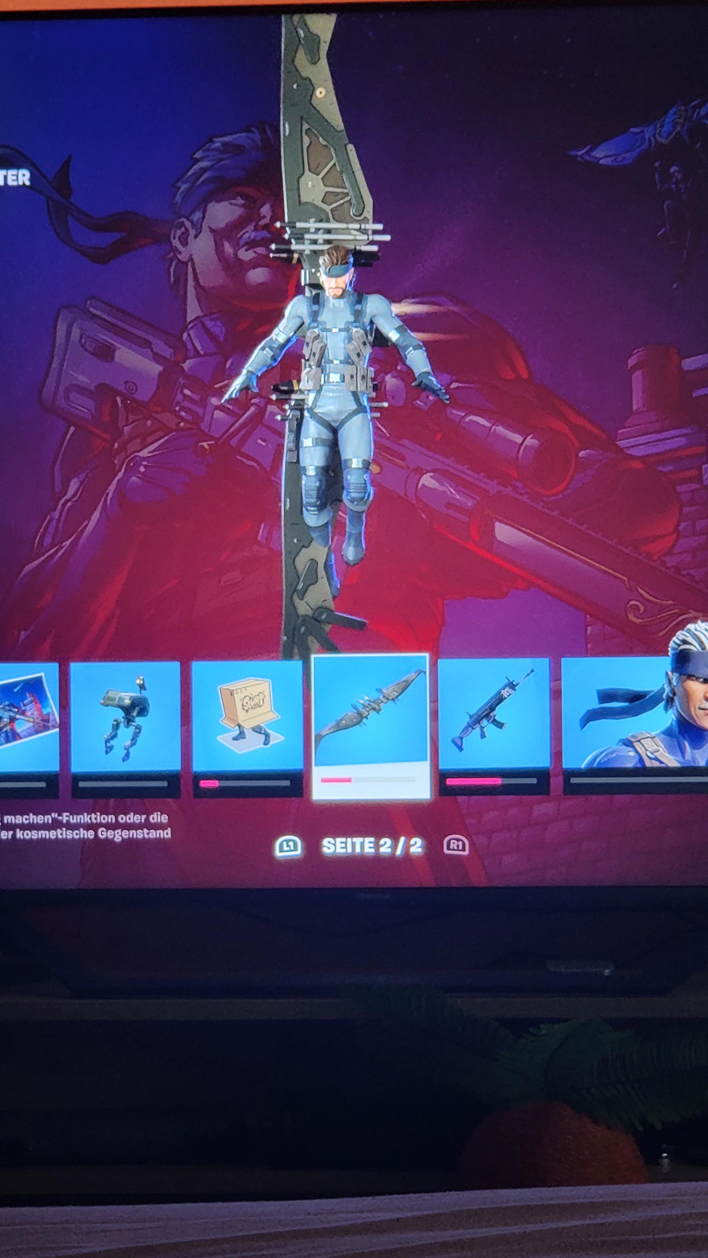 New solid snake glider | Scrolller