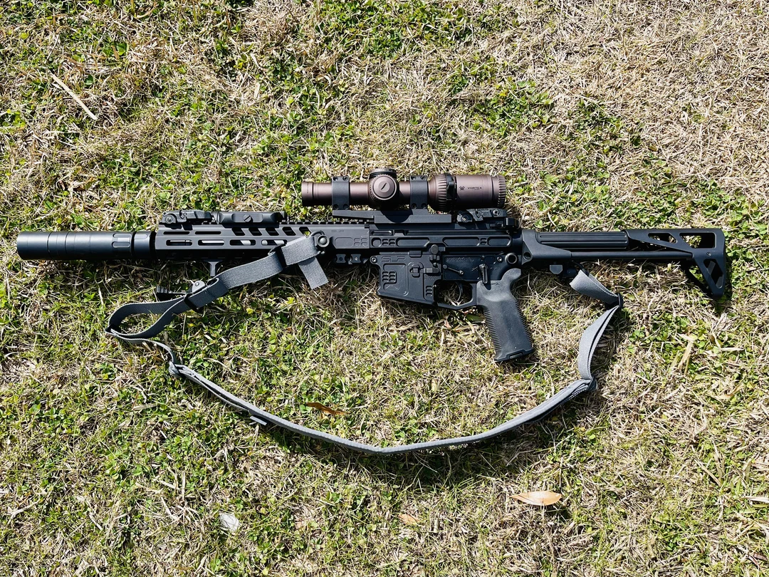 Just a fantastic select fire shooter. | Scrolller