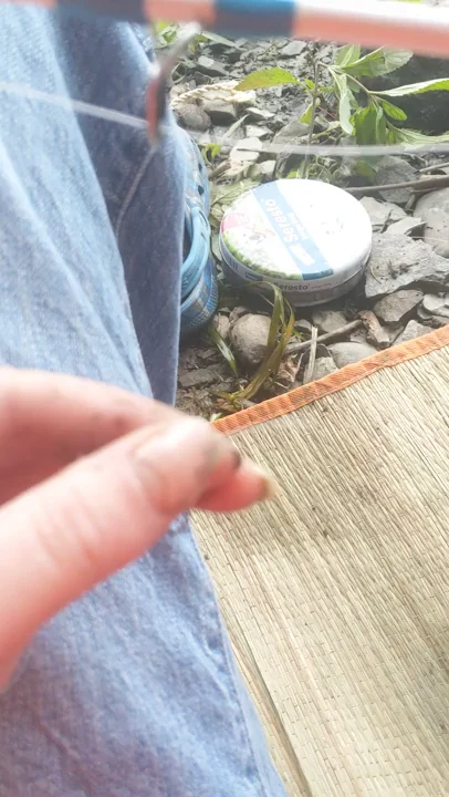 Tying my Hook (Good Form?) | Scrolller