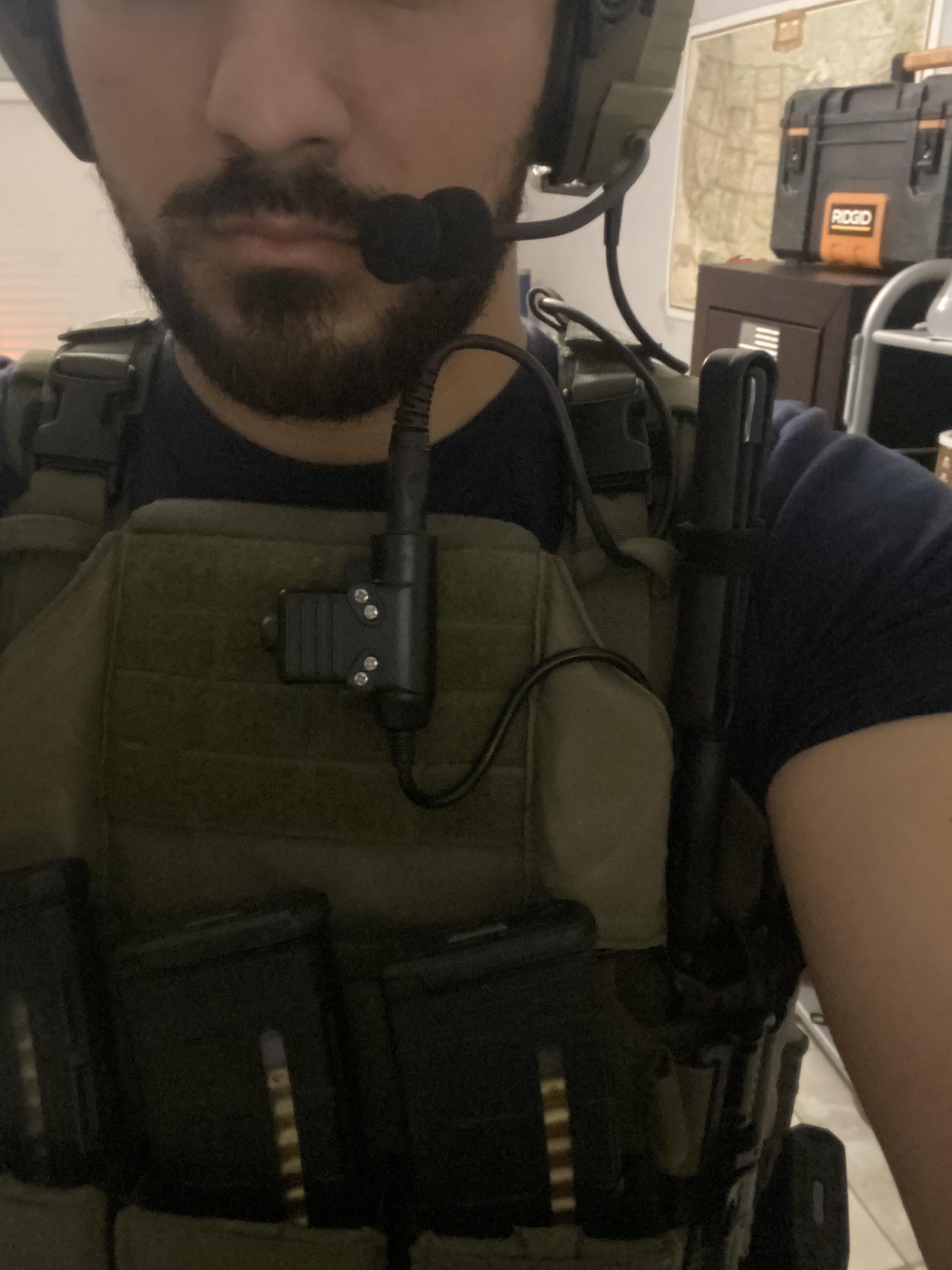 Help with cable management. | Scrolller