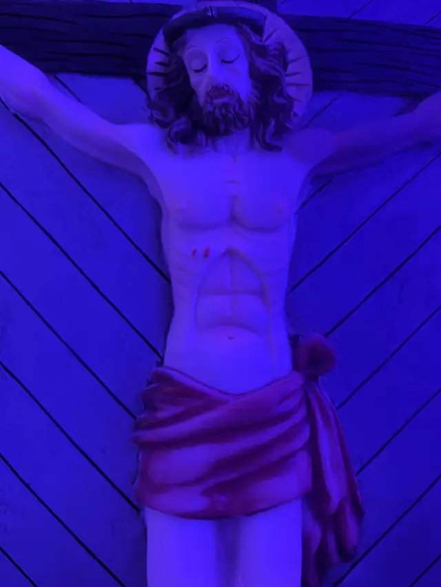 Chiseled crucified Jesus | Scrolller