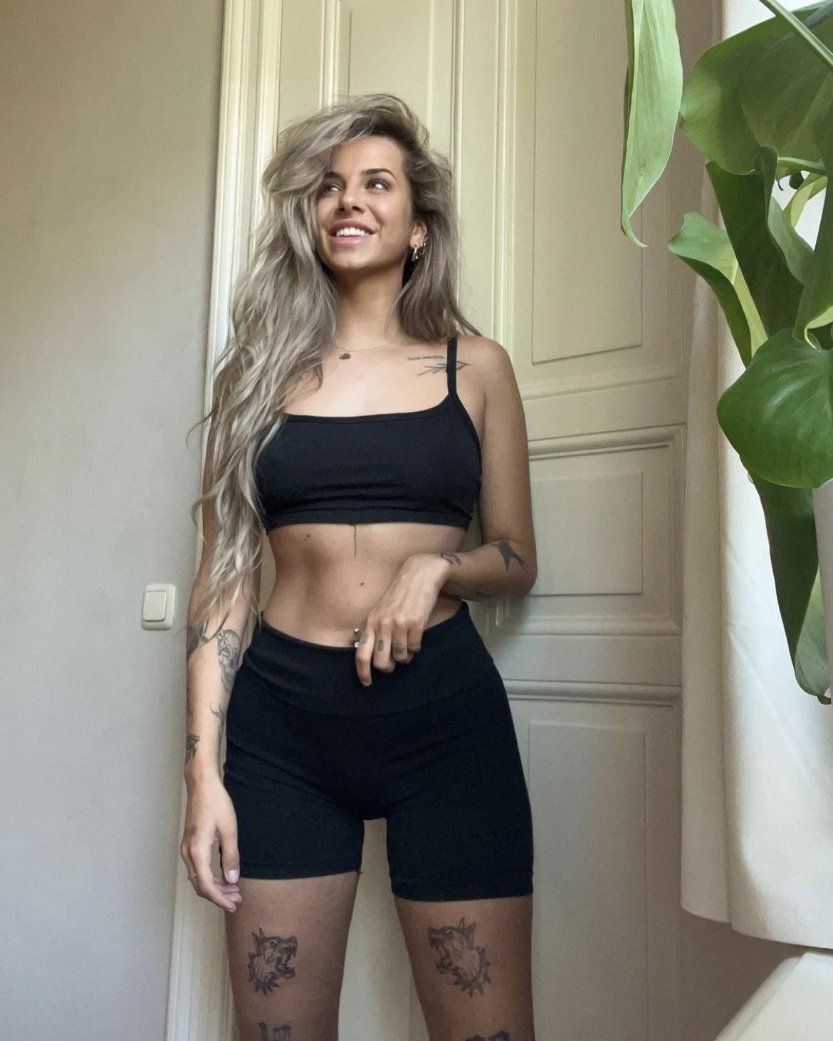 Didi Shanna | Scrolller