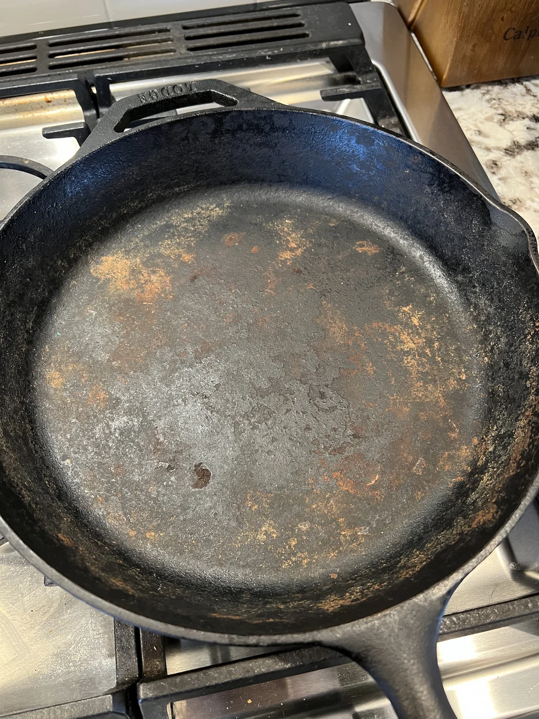 Help with rust stripping and re-seasoning (Tried the FAQ and I don't know what I'm doing ...