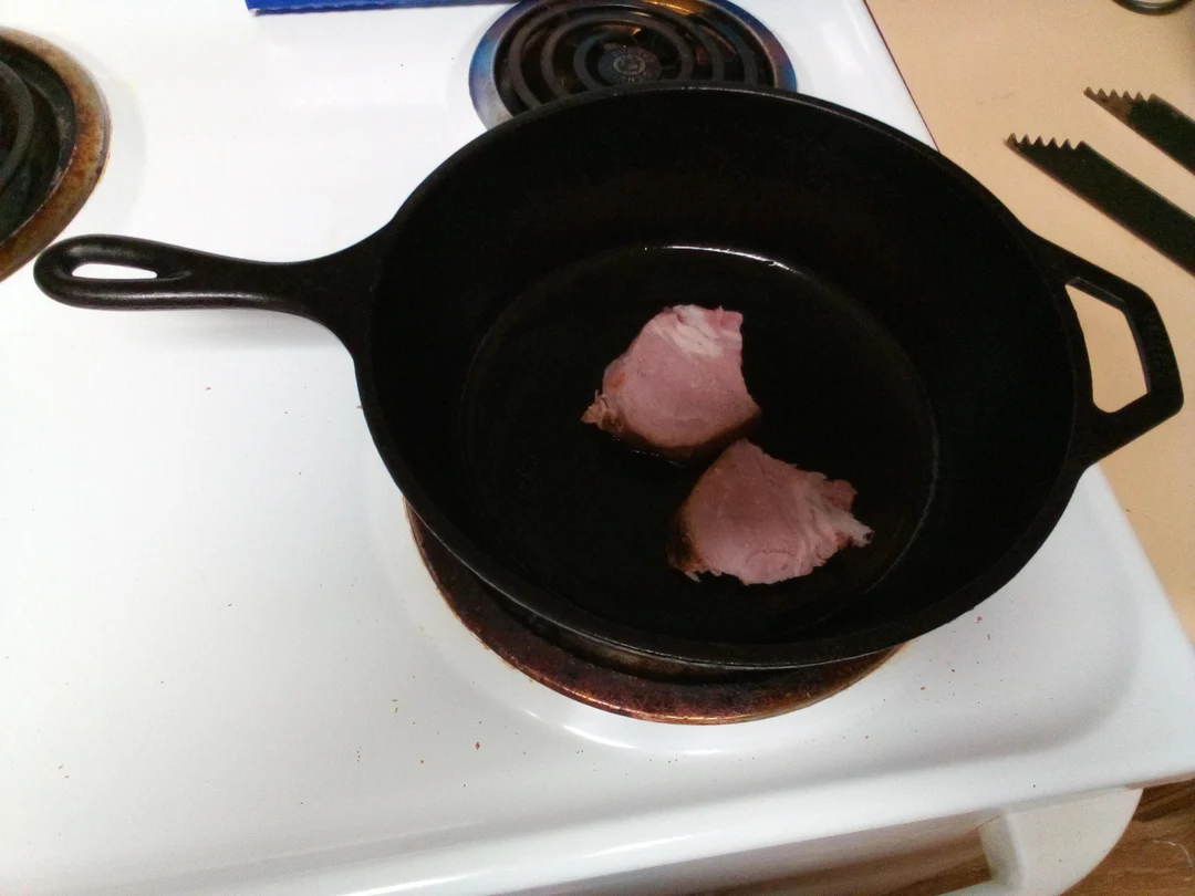 Warming up leftover ham | Scrolller