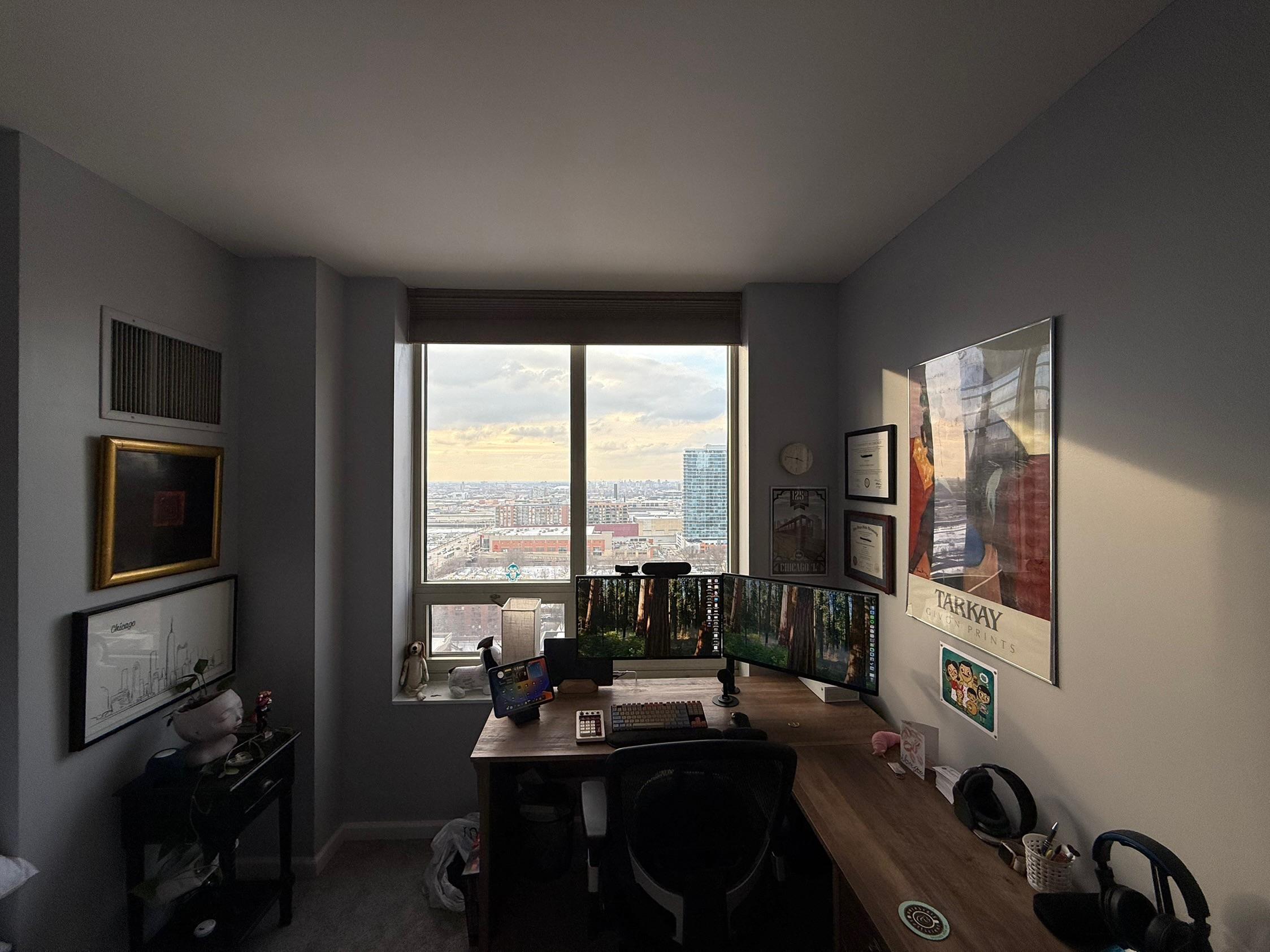 WFH Setup | Scrolller