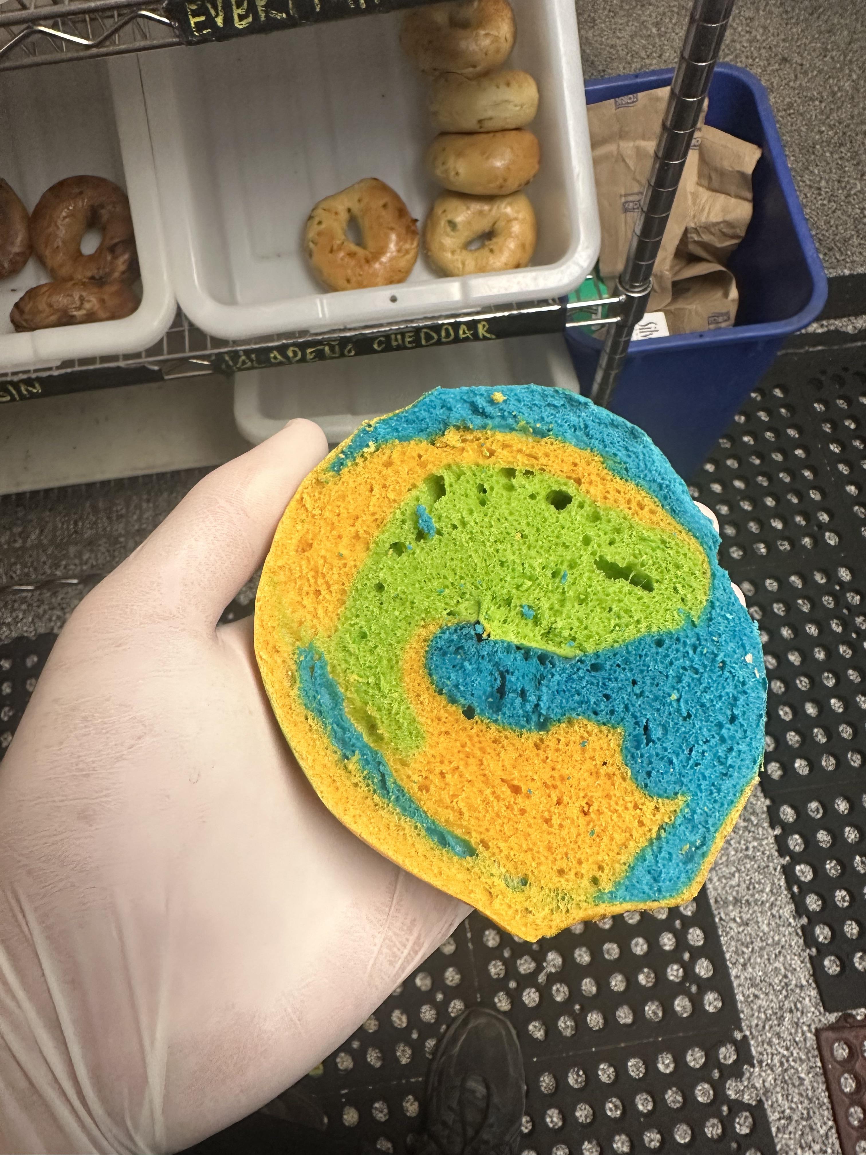 Easter bagel dye job | Scrolller