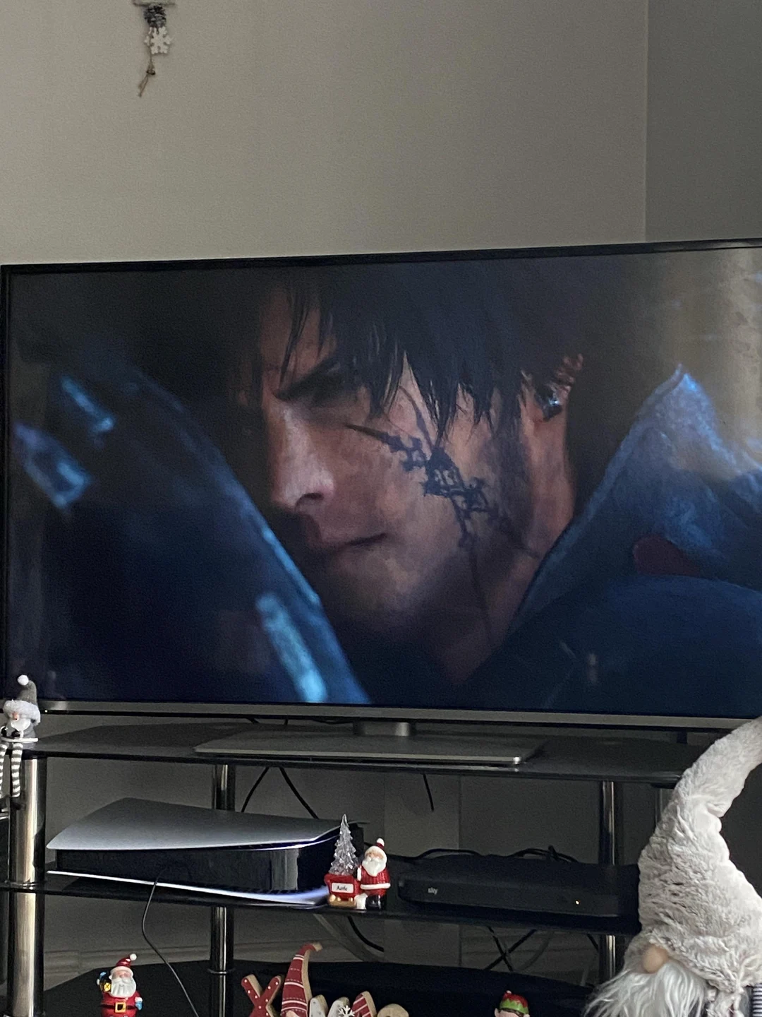 The best intro of all time | Scrolller