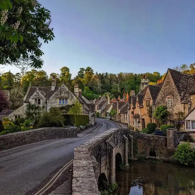 Castle Combe, England 😍 IG @bristol_snapper168 | Scrolller