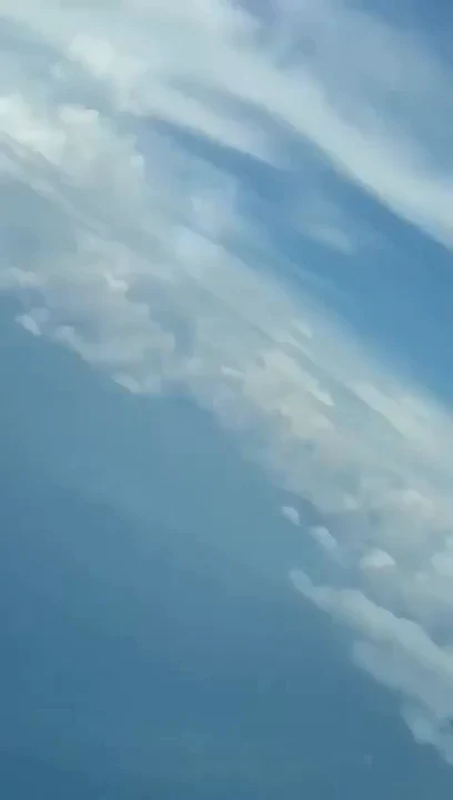 UFO?..caught on film by pilot | Scrolller