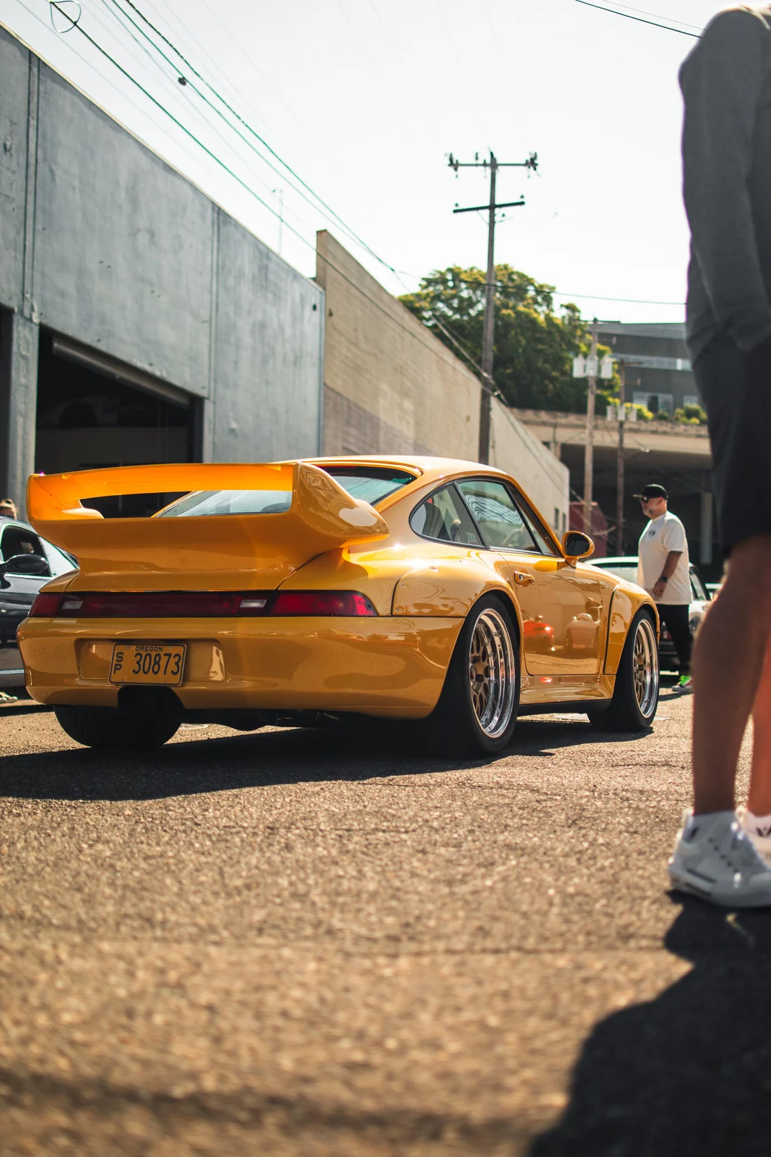 Discover more like Carporn: Wide Body Porsche 993 [2667x4000] and Related Content | Scrolller