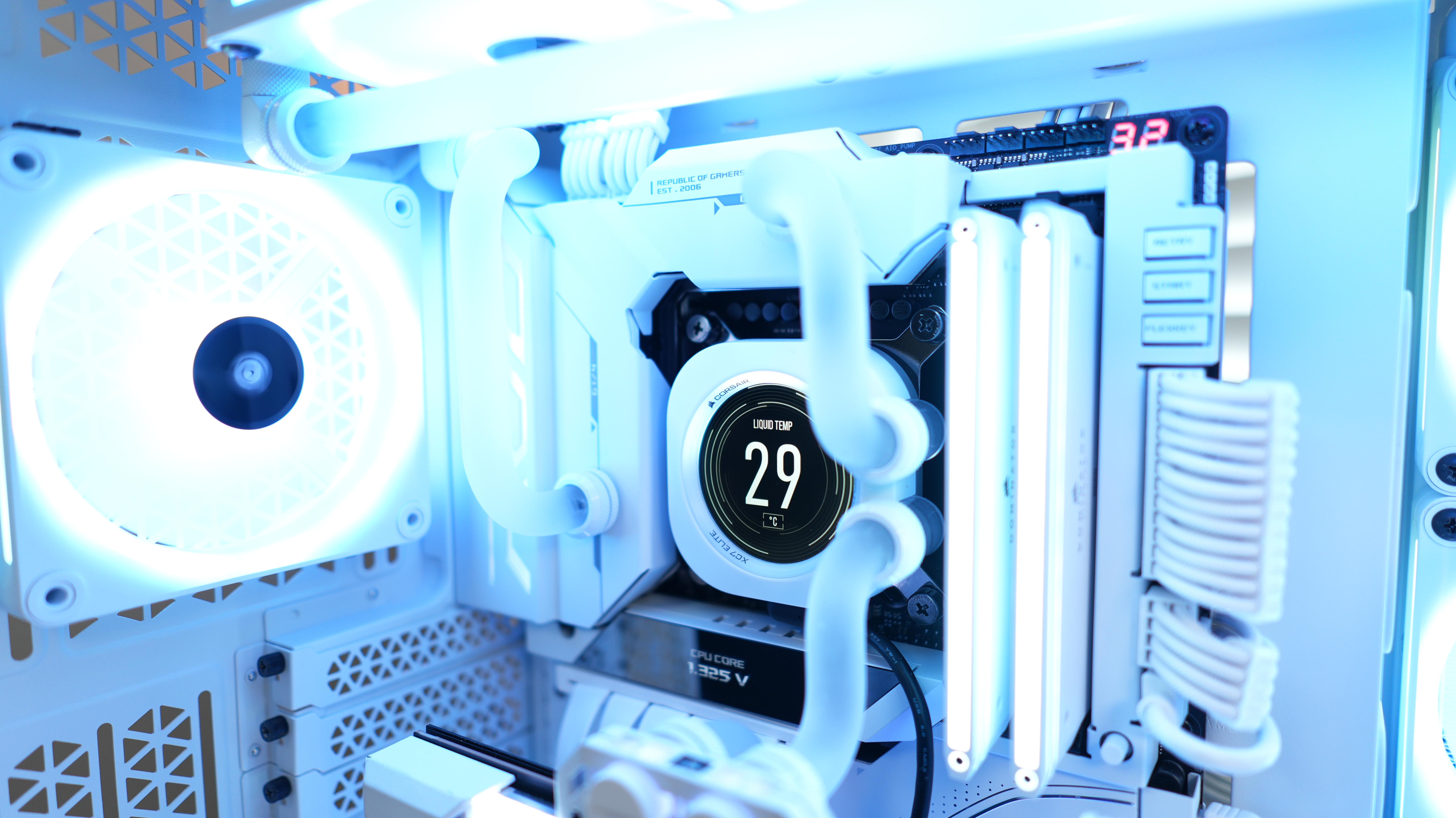 Corsair 6500x Custom Water Cooling Build | Scrolller